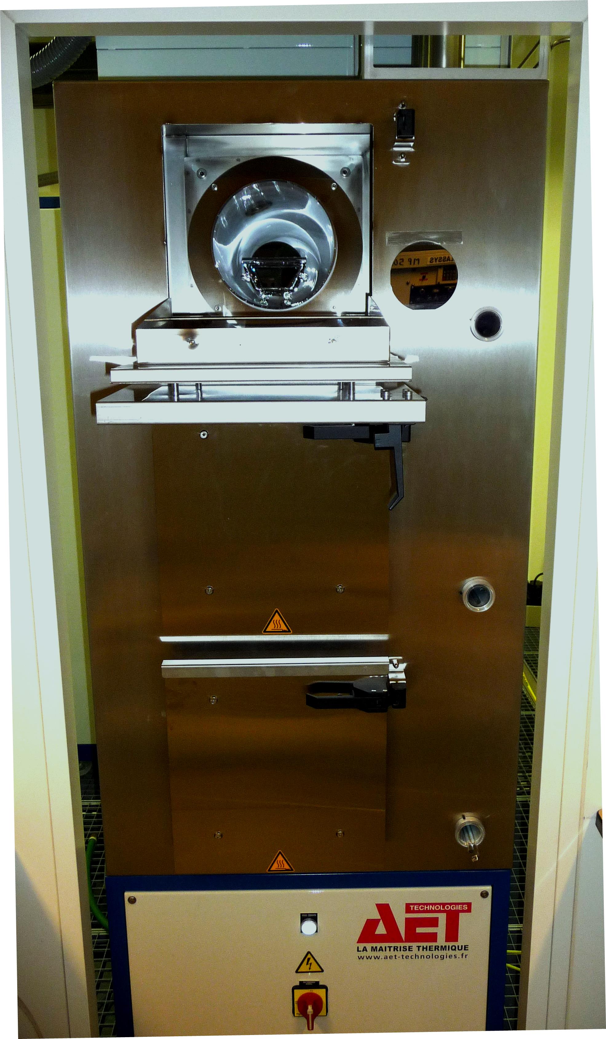 Triple-tube oven for oxidation and thermal treatments | FEMTO-ST